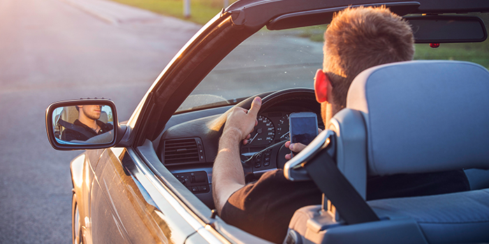 10 Bad Driving Habits That Can Cost You | Farm Bureau Financial Services