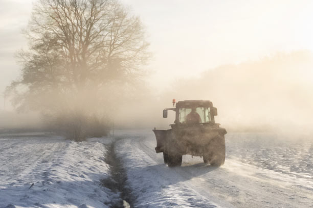 Working in Cold Weather: 4 Safety Tips for Farmers and Ranchers | Farm ...
