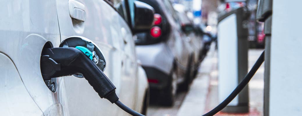 Electric Cars Pros and Cons: Everything You Should Know Before You Buy ...