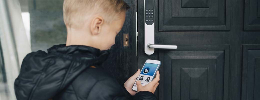 5 Smart Home Cyberattacks and How to Avoid Them | Farm Bureau Financial ...